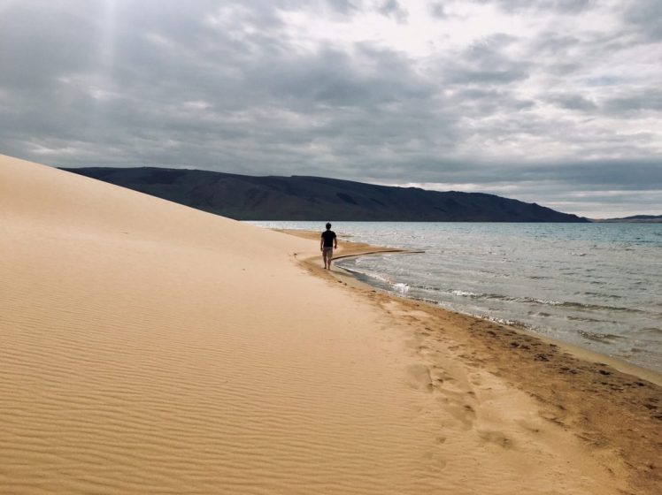 Char Nuur: Wie man seinen Partner dazu bringt, 660 km Umweg zu fahren ...
